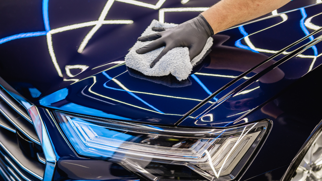 Hoe een auto reinigen zonder water? - Rain-X